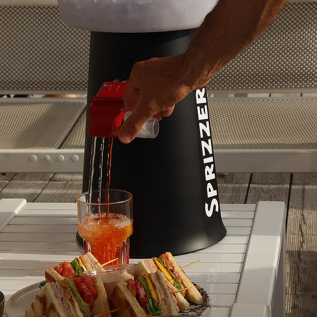 Sprizzer : la machine pour réaliser le Aperol Spritz parfait en ...